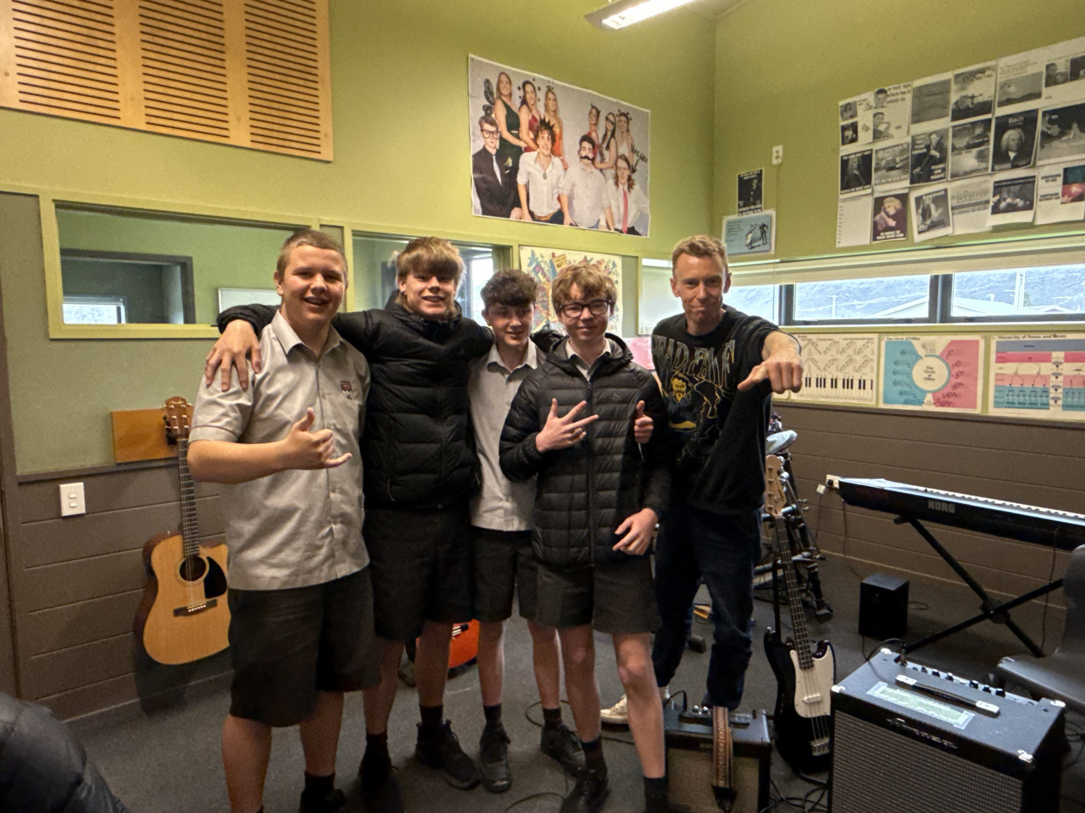 Former Dunstan Student Inspires Future Musicians - Dunstan High School